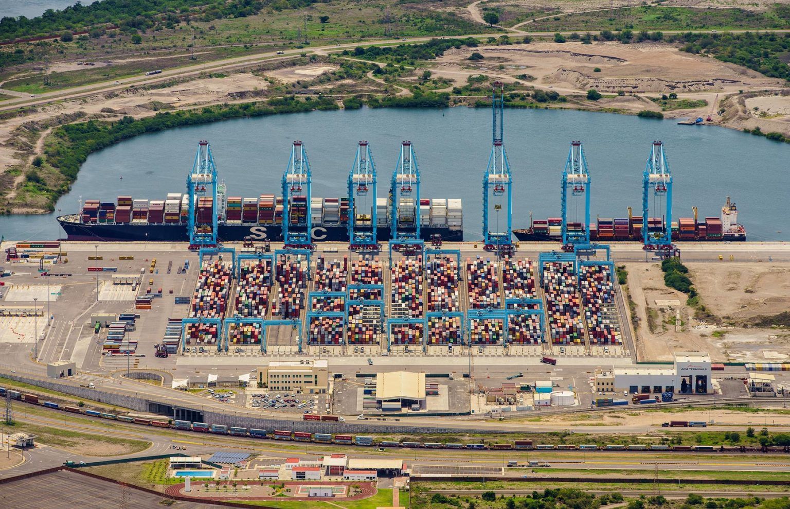 Puerto Lázaro Cárdenas Actividad Infraestructura Y Desarrollo